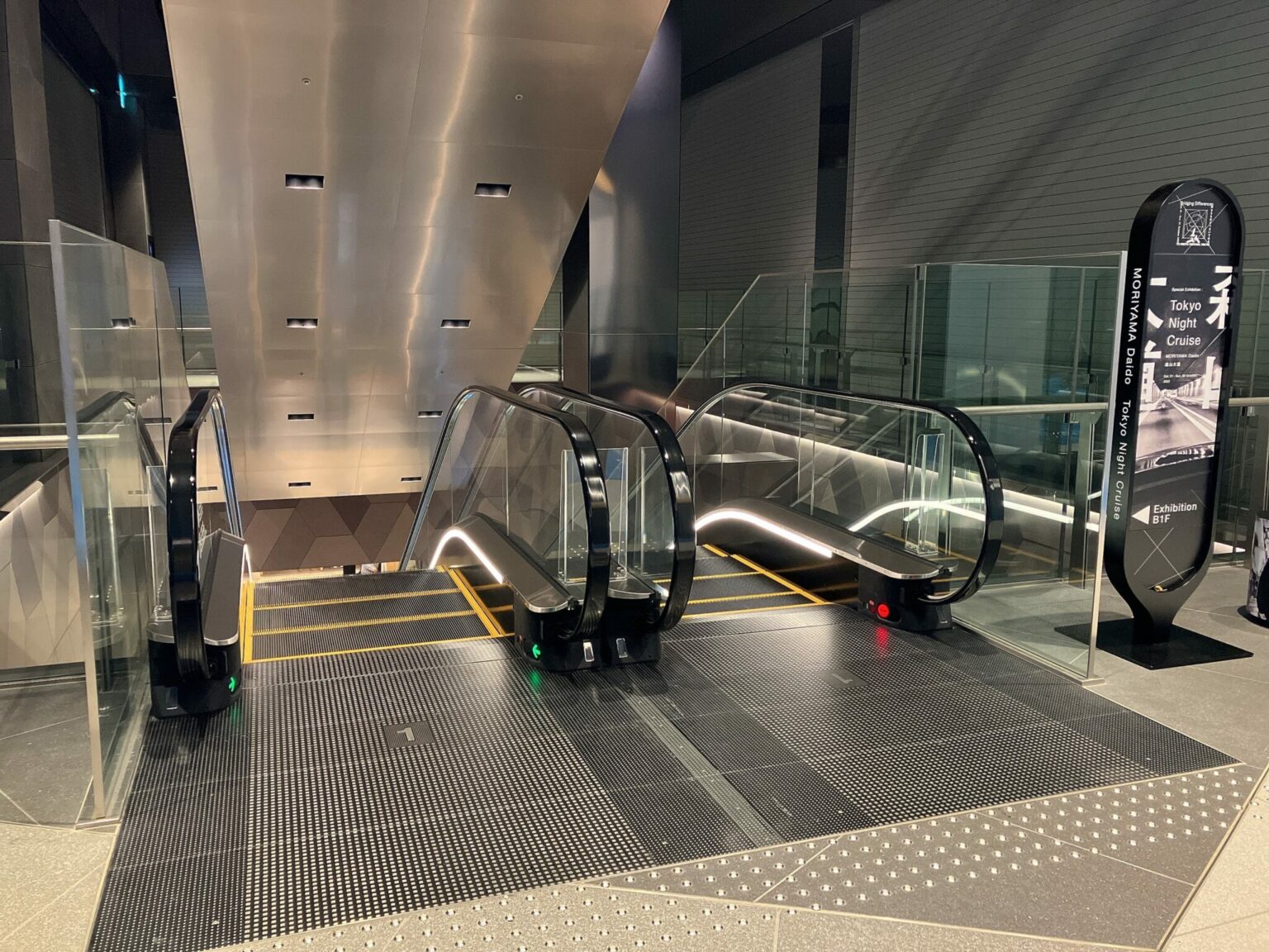 An in-depth look at “Bus Terminal Tokyo Yaesu”: with introduction on ...